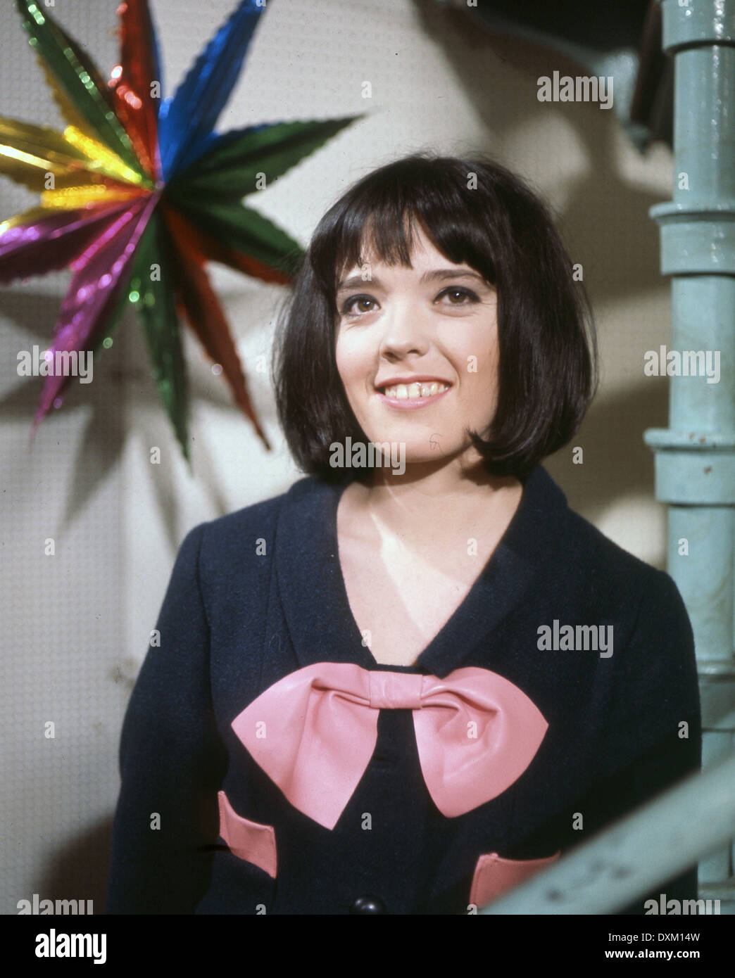 BILLIE DAVIS (Carol Hedges) English pop singer about 1963 Stock Photo ...