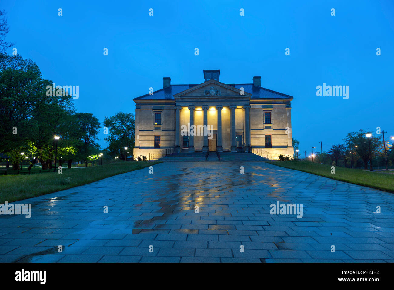 Old Colonial Building in St. John's. St. John's, Newfoundland and ...