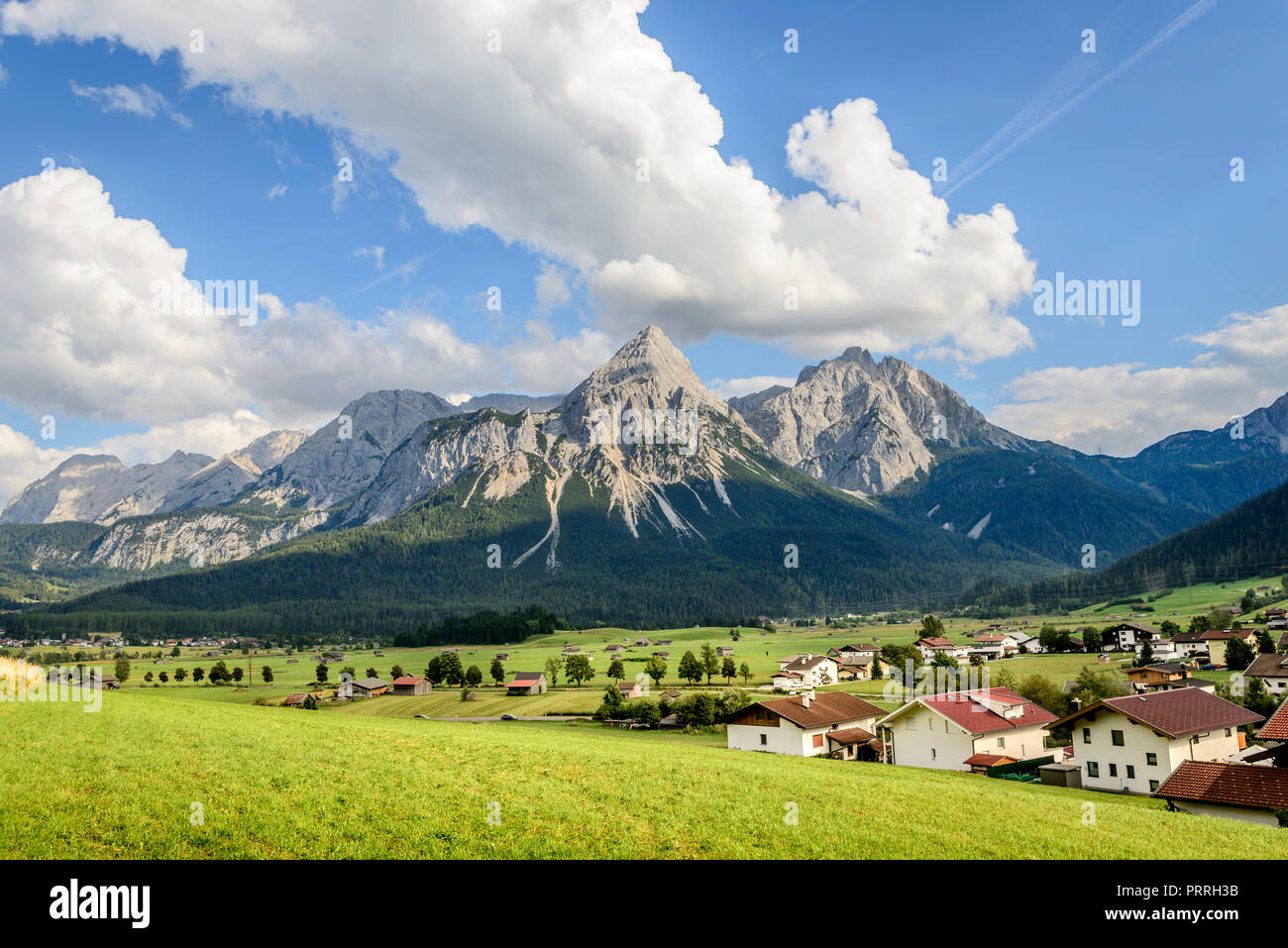 View of the Ehrwalder Sonnenspitze, mountain landscape, Tyrolean Alps ...