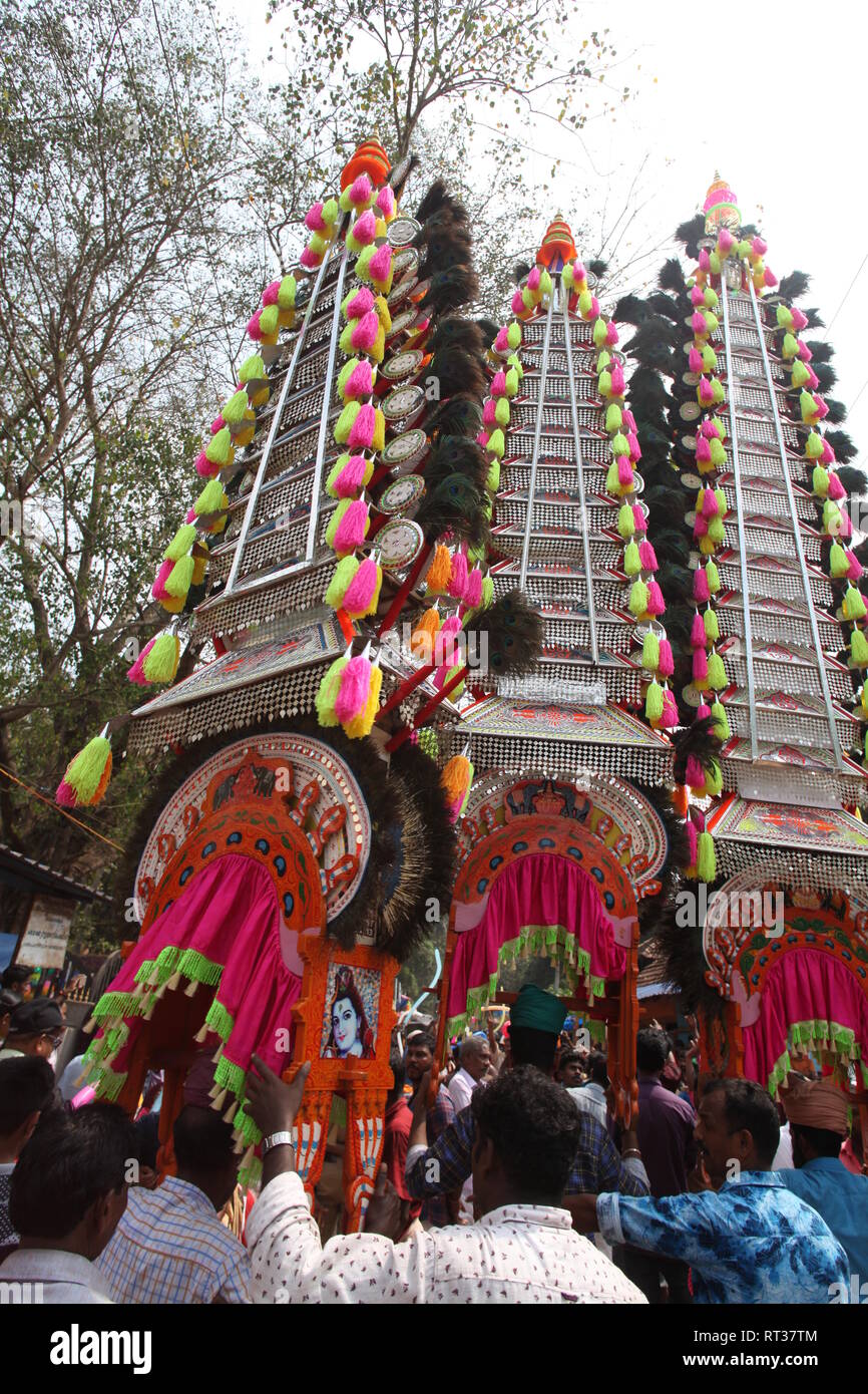 kaavadiyattam or burden dance is ceremonial sacrifice of devotees ...